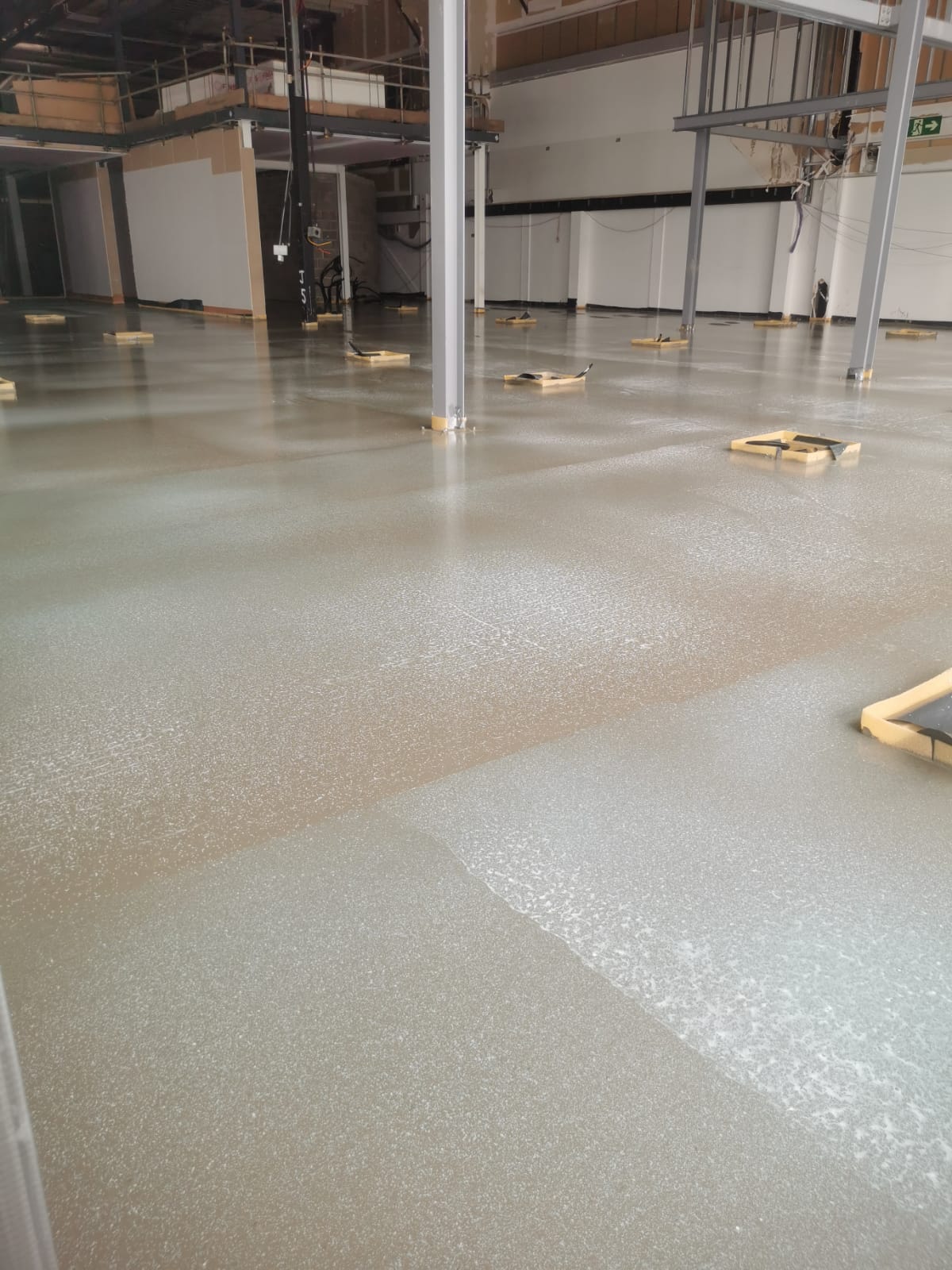 900m2 Of Quick Drying Liquid Screed, Calcot, Reading | Co-Dunkall